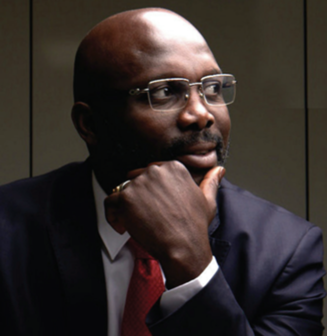 Georges Weah , candidat de la Coalition pour le changement démocratique ...